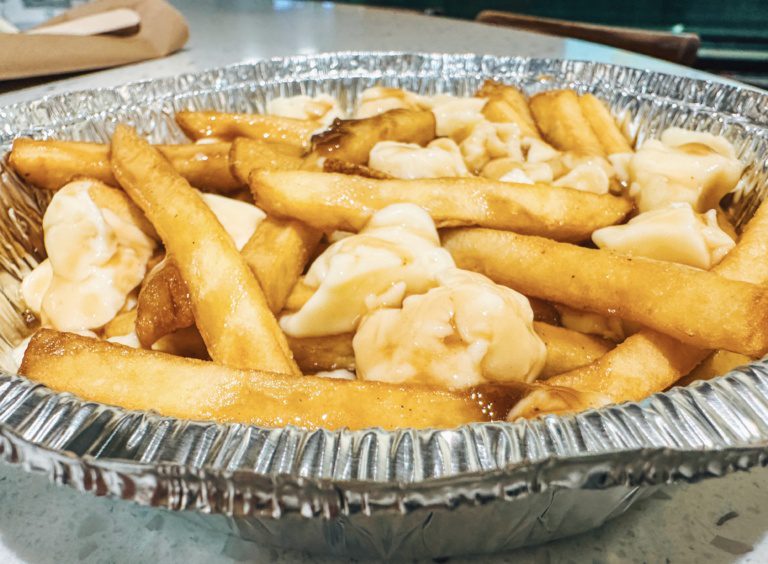 Canadian Classics: What Is Poutine And How To Find a Good One